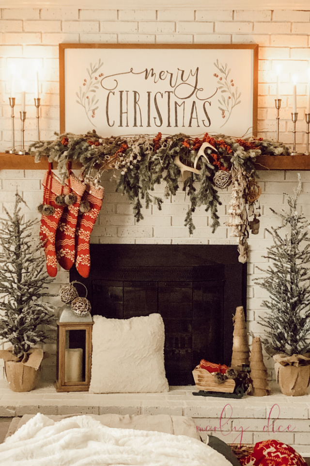 Rustic Christmas Mantel & Cozy Christmas Living Room - Marly Dice